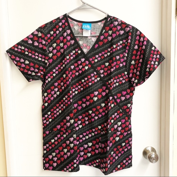 HQ Scrub | Tops | Hq Scrub Top Heart Print Black Pink Size Medium ...